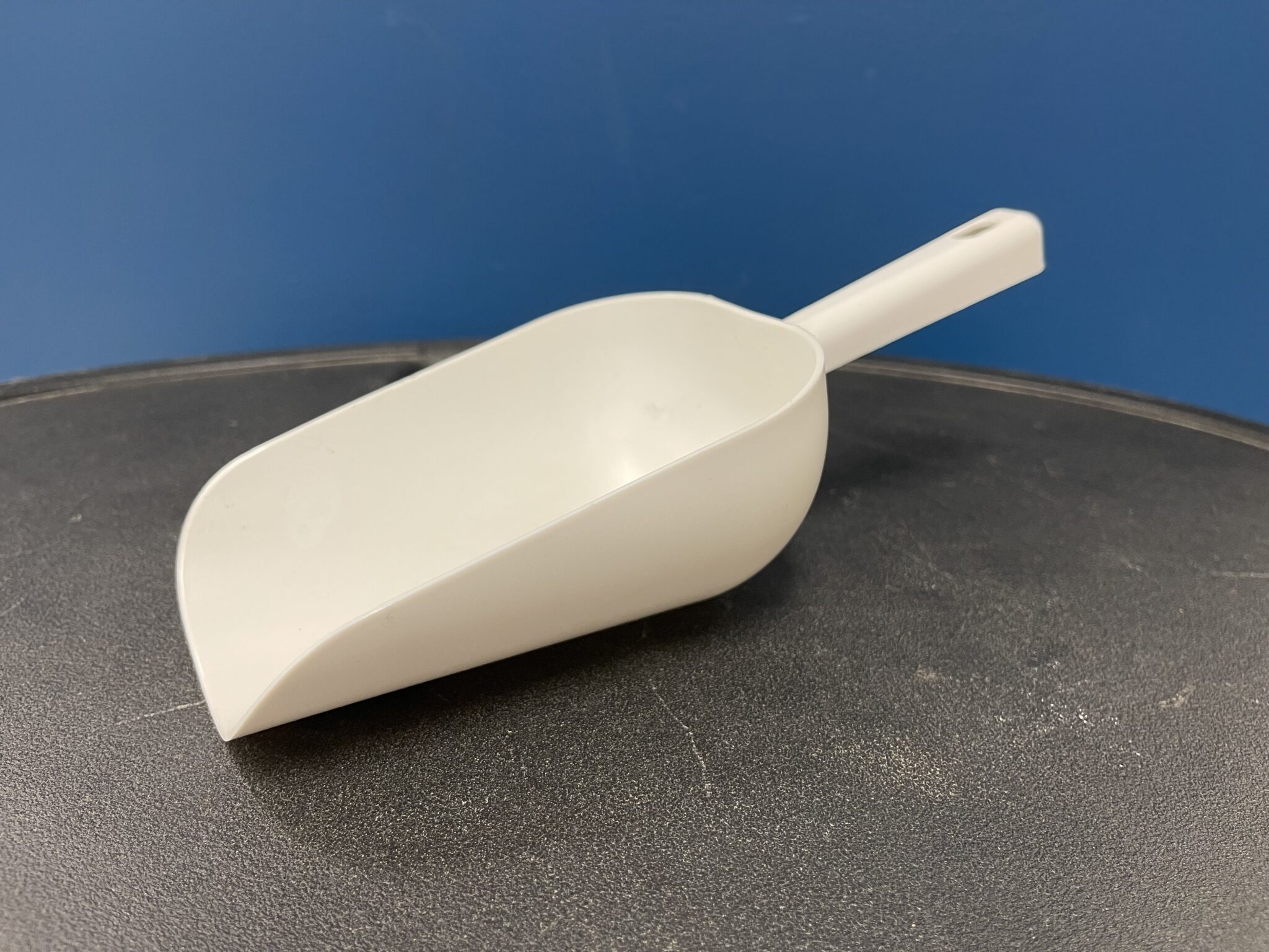 Feed Scoop - Foster's Seed & Feed